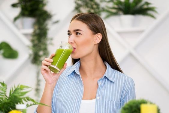 أفضل عصائر الفاكهة والخضروات لبشرة صحية ومتوهجة — الويب نيوز